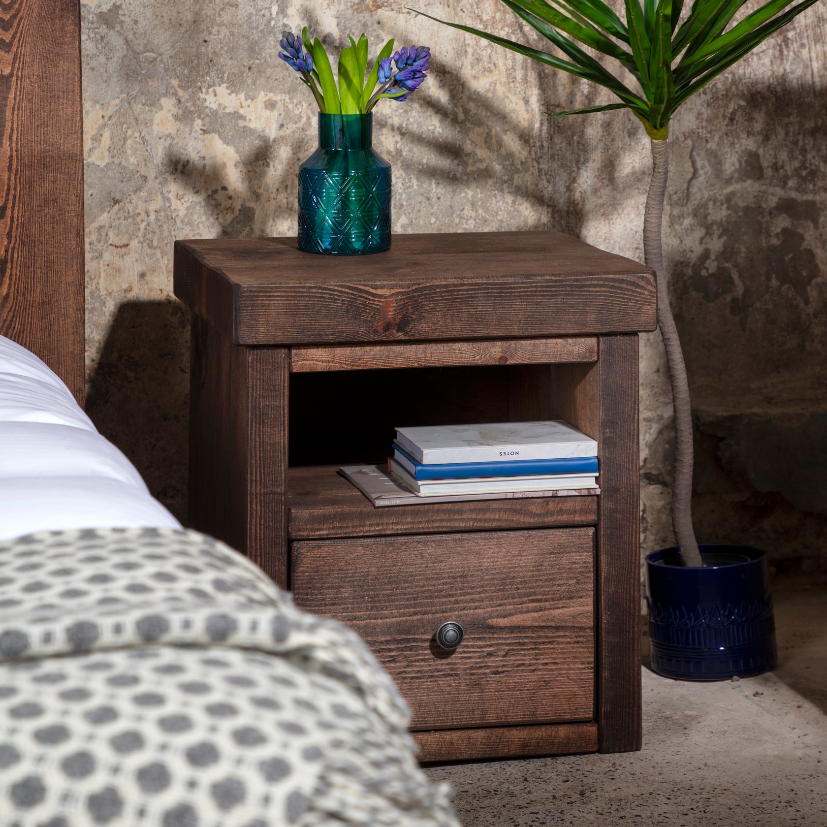 Derwent Solid Wood Bedside Table | Bedside Table With Drawer