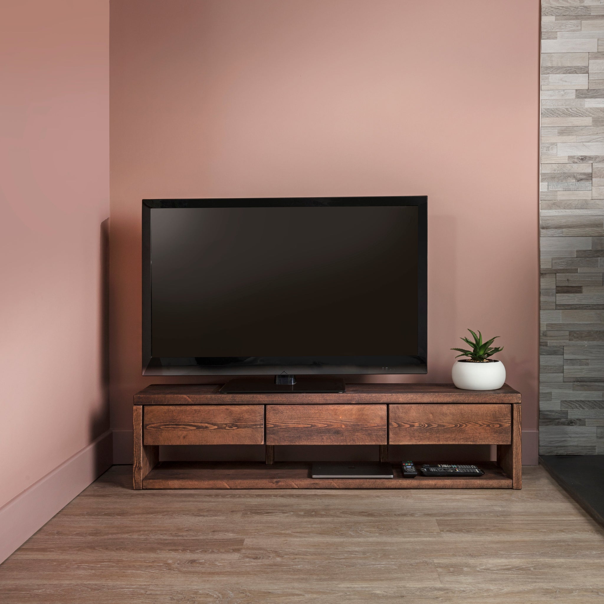 Pandon TV Stand 3 Drawers And Storage | 140cm wide
